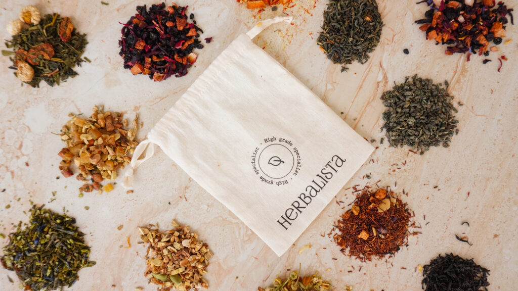 ¿Quiénes Somos? - Herbalista • El Arte de tomar Té